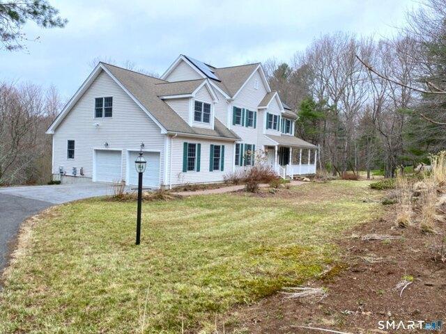 house with 4 bedroom, Tolland CT DS102584325