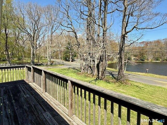 house with 4 bedroom, Tolland CT ES104235757