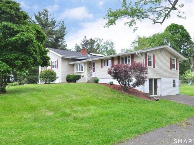 house with 4 bedroom, Tolland CT ES103932331