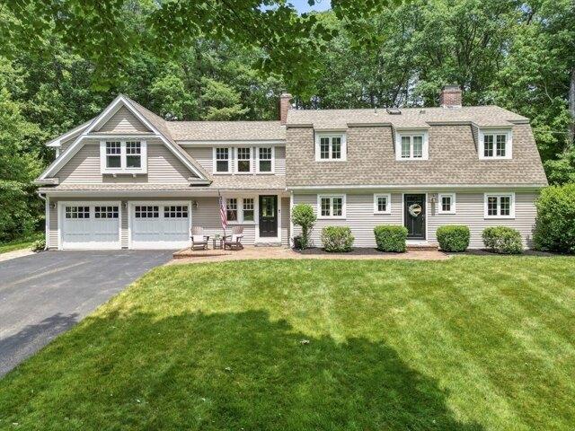 house with 4 bedroom, Topsfield MA DS104332112