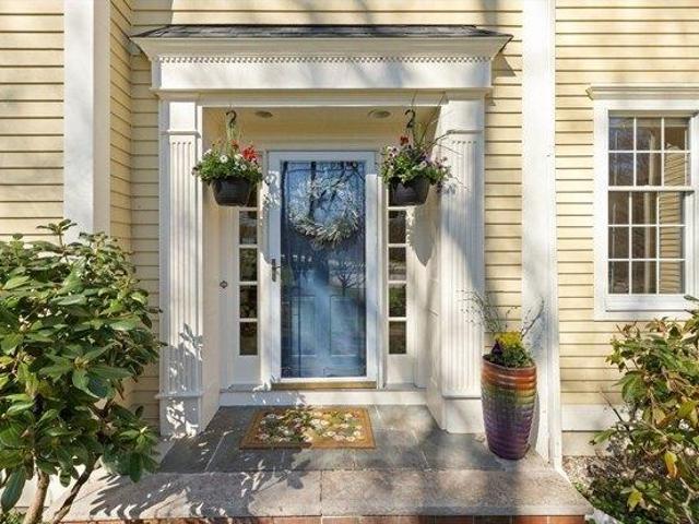 house with 4 bedroom, Topsfield MA ES102823107