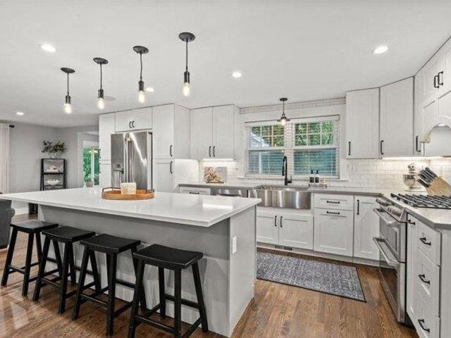 house with 4 bedroom, Topsfield MA ES105040713