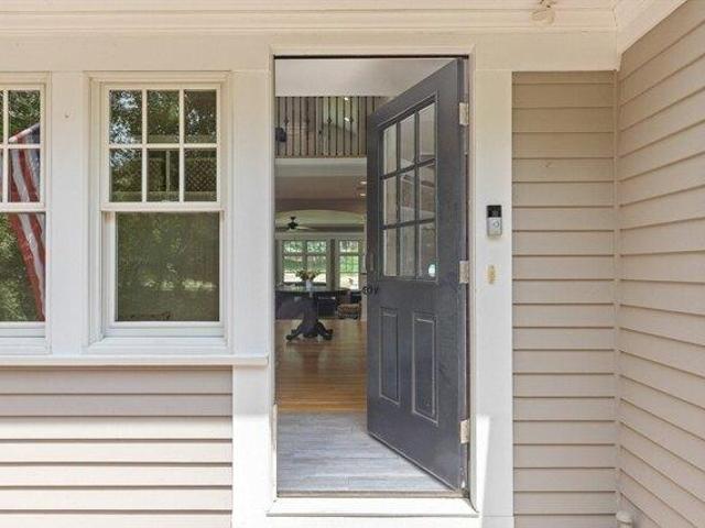 house with 4 bedroom, Topsfield MA ES105061422
