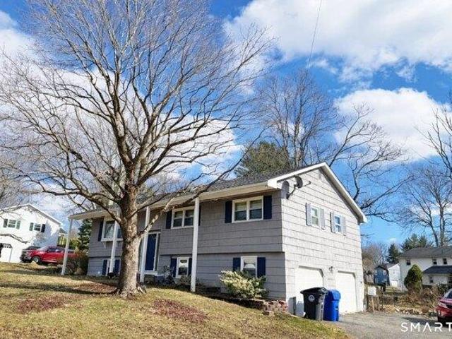 house with 4 bedroom, Torrington CT DLS101749834