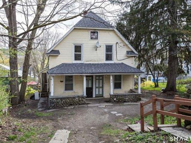 house with 4 bedroom, Torrington CT DS102728548