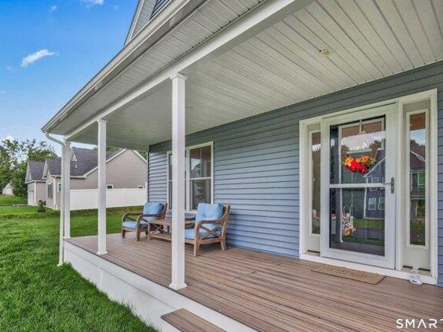house with 4 bedroom, Torrington CT ES105127210