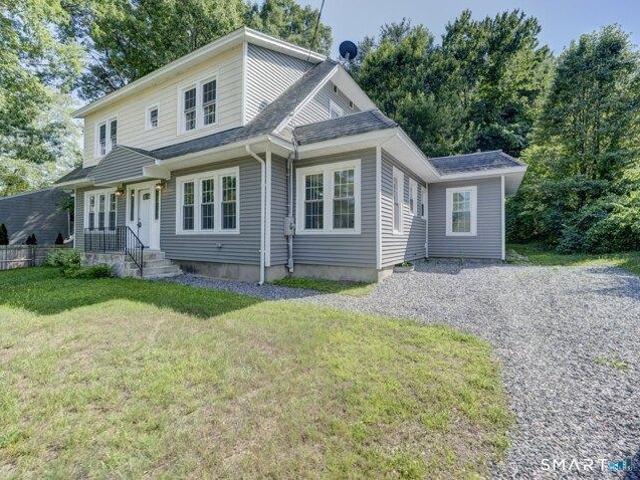 house with 4 bedroom, Torrington CT ES105144597