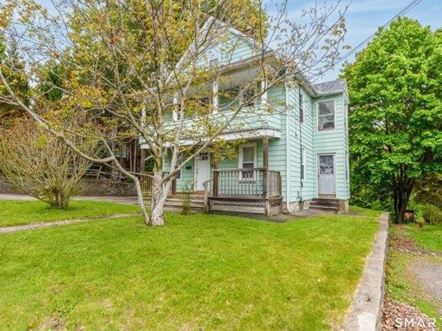 house with 4 bedroom, Torrington CT ES103126200