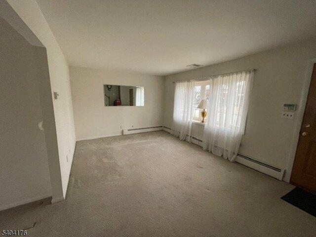 house with 4 bedroom, Totowa NJ DS102799310