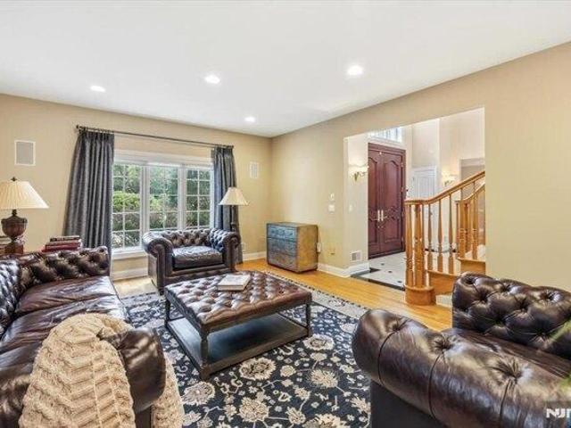 house with 4 bedroom, Totowa NJ ES105173233