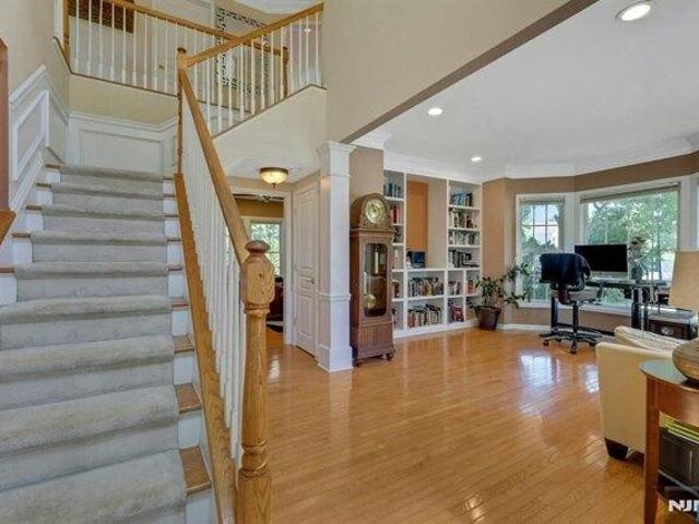 house with 4 bedroom, Totowa NJ ES105176049