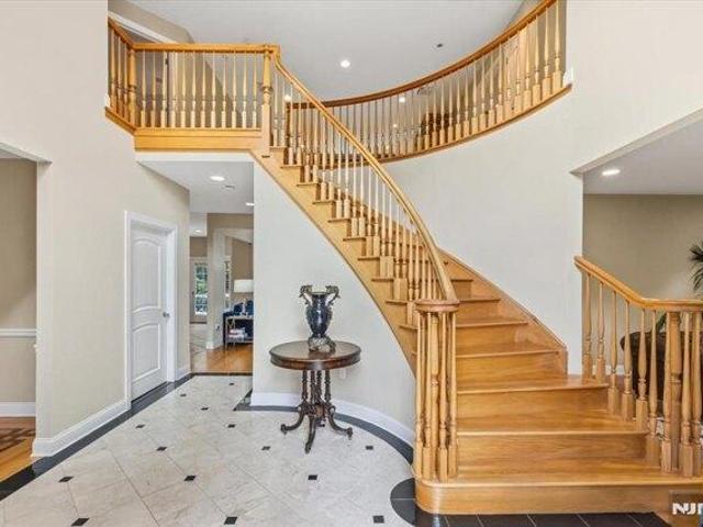 house with 4 bedroom, Totowa NJ ES105291725