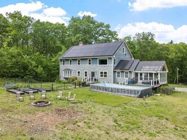 house with 4 bedroom, Townsend MA ES102962349