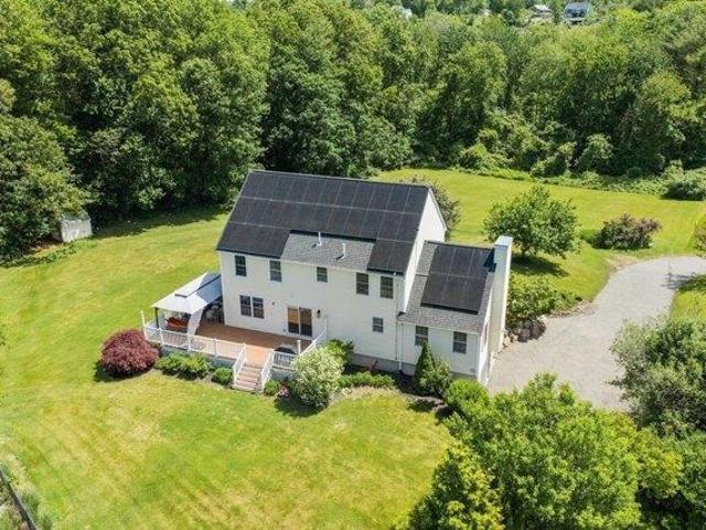 house with 4 bedroom, Townsend MA ES104848478