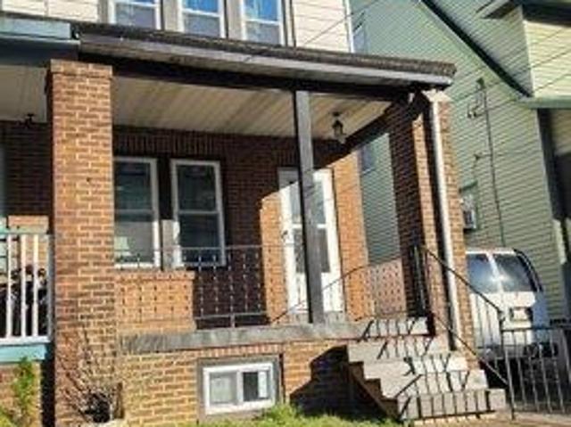 house with 4 bedroom, Trenton NJ DLS101627748