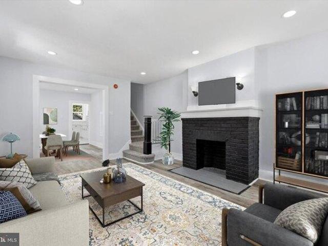 house with 4 bedroom, Trenton NJ DLS102826101