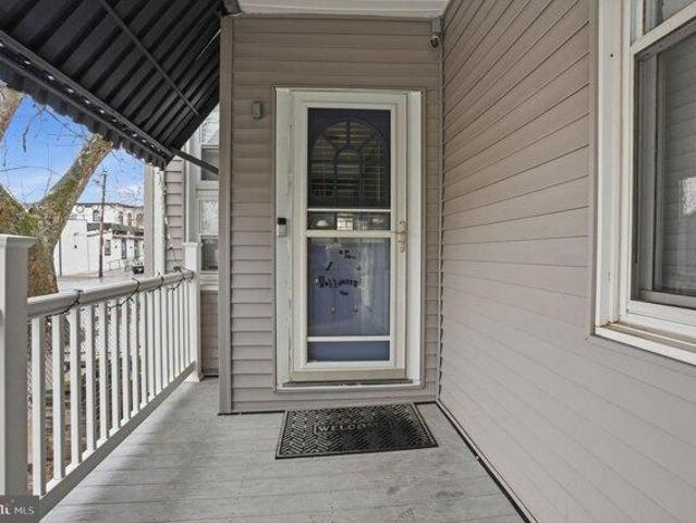 house with 4 bedroom, Trenton NJ DS102562354