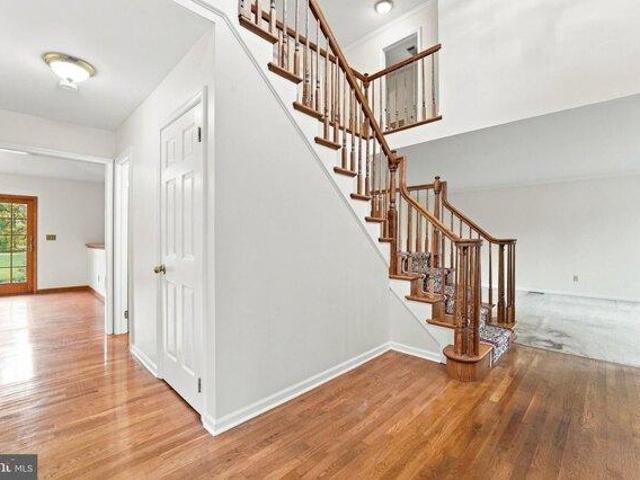 house with 4 bedroom, Trenton NJ ES105157006
