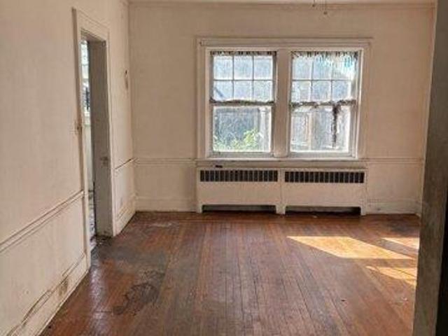 house with 4 bedroom, Trenton NJ ES105173962