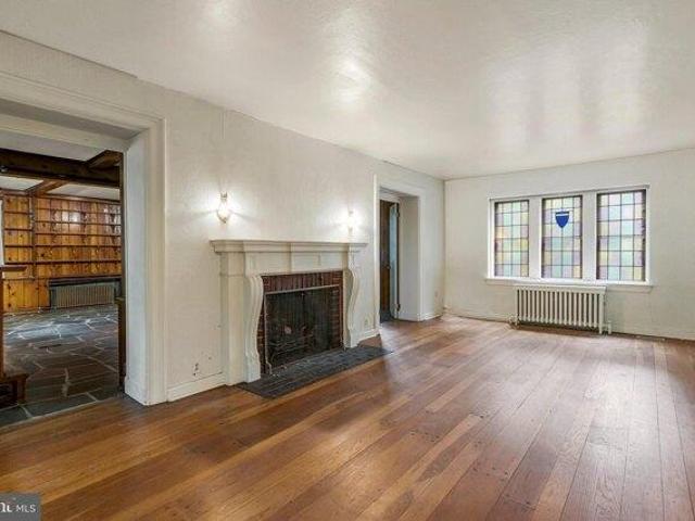house with 4 bedroom, Trenton NJ ES105207044