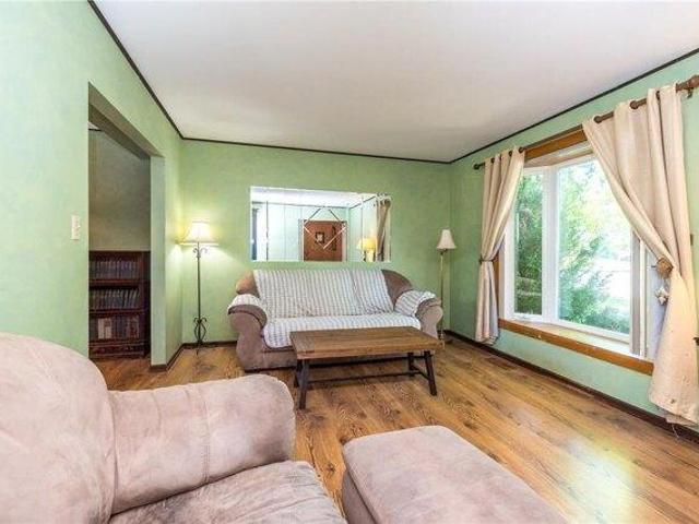 house with 4 bedroom, Trumbauersville PA DS103624713