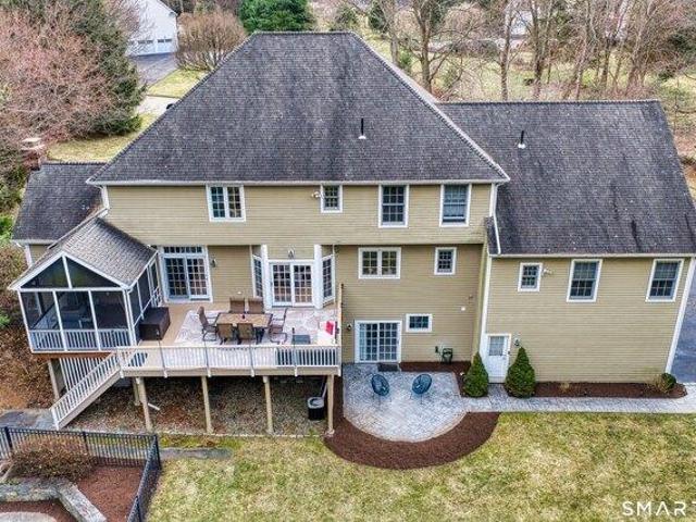 house with 4 bedroom, Trumbull CT DLS102282281