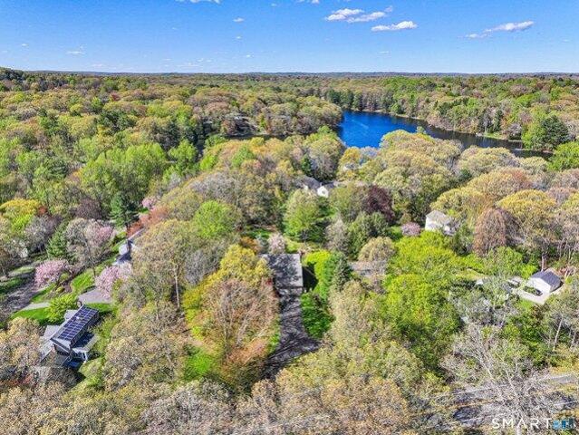 house with 4 bedroom, Trumbull CT DLS102346433