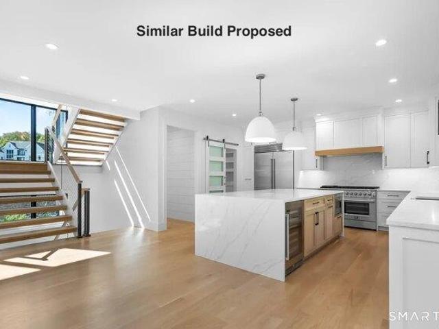 house with 4 bedroom, Trumbull CT DS102317189