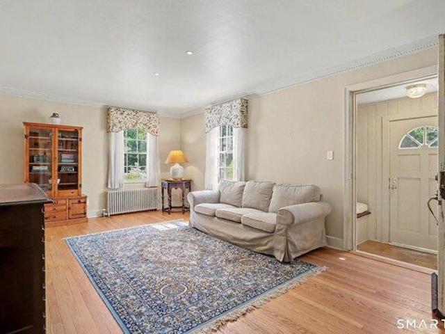 house with 4 bedroom, Trumbull CT DS104188812