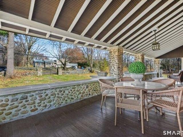 house with 4 bedroom, Trumbull CT ES102826927