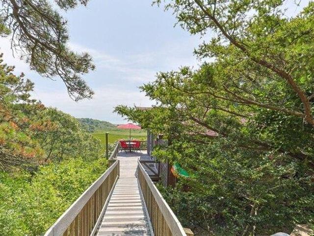 house with 4 bedroom, Truro MA DLS102412626
