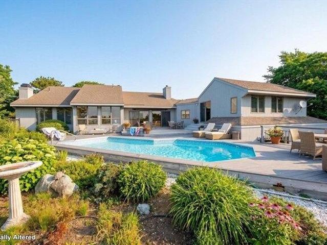 house with 4 bedroom, Truro MA DS102778605