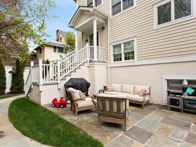 house with 4 bedroom, Tuckahoe NY ES105203302