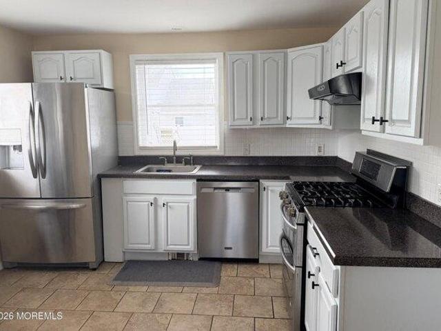 house with 4 bedroom, Union Beach NJ ES105158771