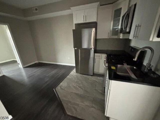 house with 4 bedroom, Union City NJ DS104235632