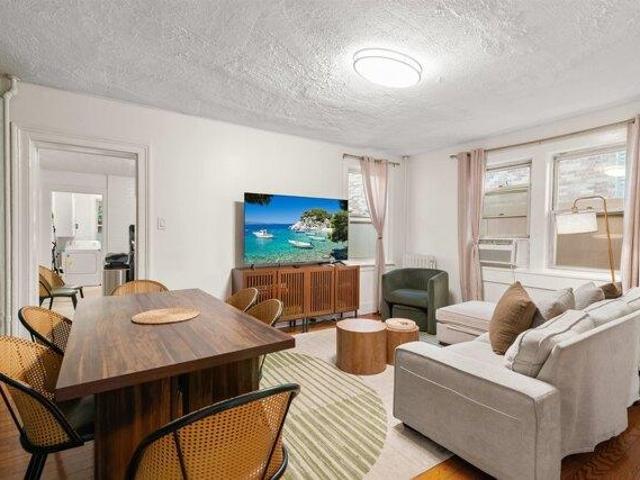 house with 4 bedroom, Union City NJ ES104852950