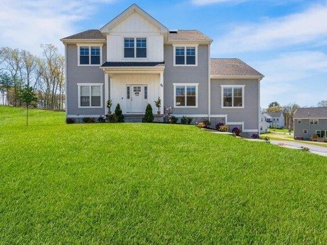 house with 4 bedroom, Uxbridge MA DLS102156542