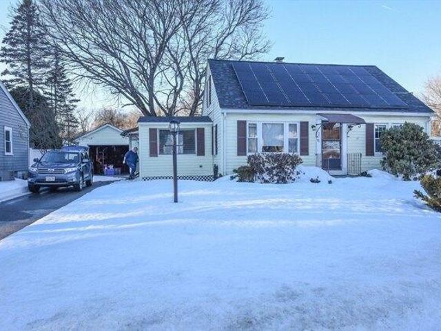 house with 4 bedroom, Uxbridge MA DLS102312977