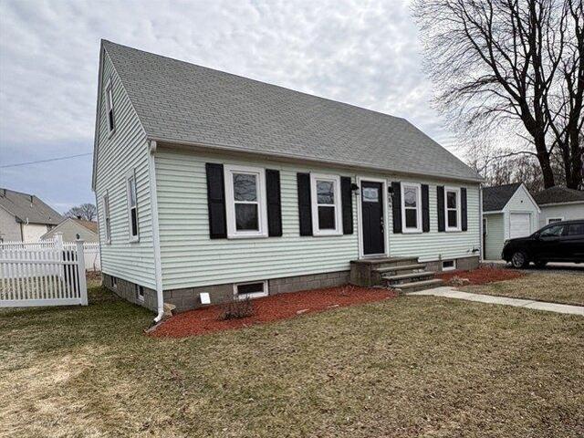 house with 4 bedroom, Uxbridge MA DLS102344541
