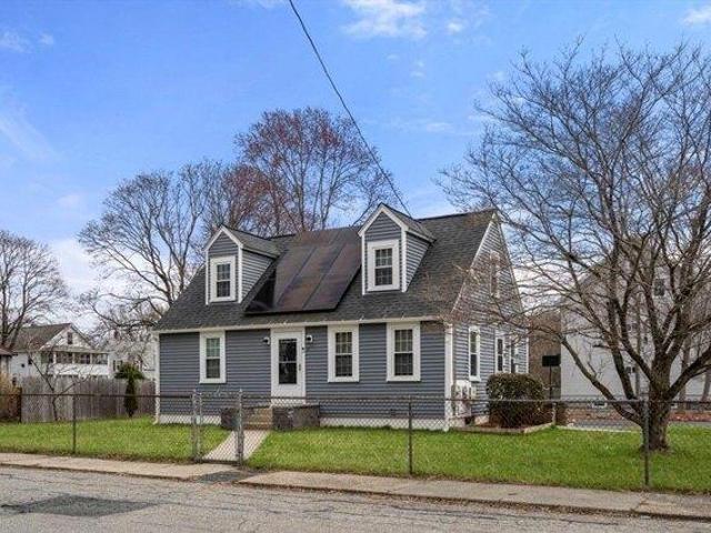 house with 4 bedroom, Uxbridge MA DS103099954