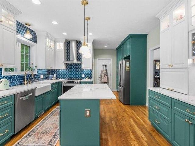 house with 4 bedroom, Uxbridge MA DS103666073