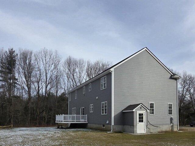 house with 4 bedroom, Uxbridge MA ES103441706