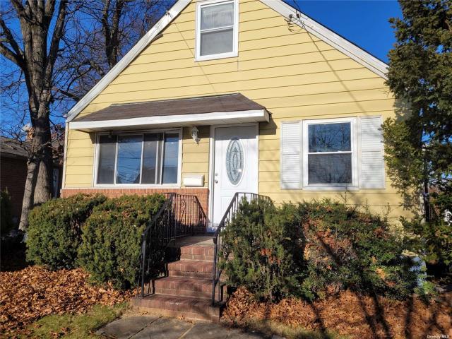 house with 4 bedroom, Valley Stream NY DLS72692149