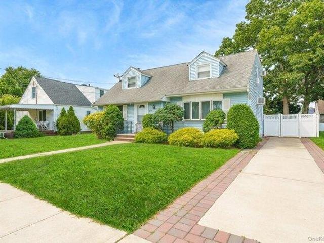 house with 4 bedroom, Valley Stream NY DS103604844