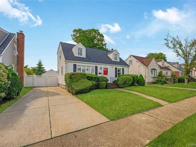 house with 4 bedroom, Valley Stream NY DS103601462