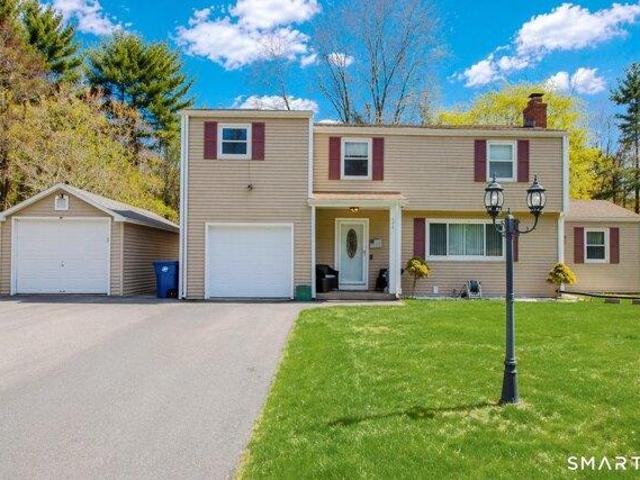 house with 4 bedroom, Vernon CT DLS102777371