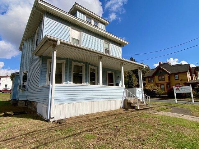 house with 4 bedroom, Vernon CT DS101999711