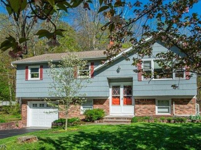 house with 4 bedroom, Vernon NJ DS101897005