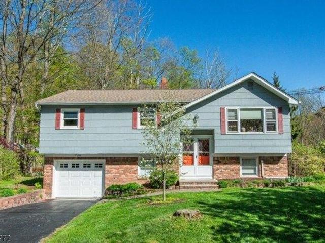 house with 4 bedroom, Vernon NJ ES104410690
