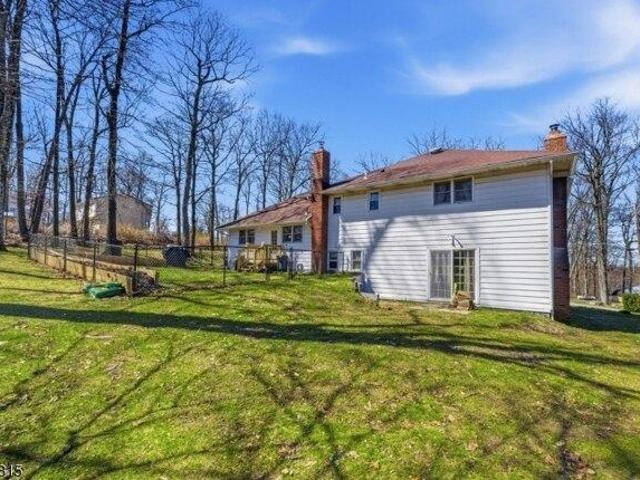 house with 4 bedroom, Vernon NJ ES105156543